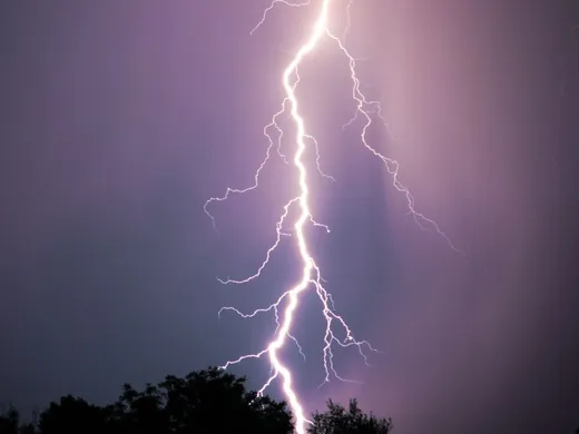 Portugal records over 23,000 lightning strikes in 12 hours - The ...