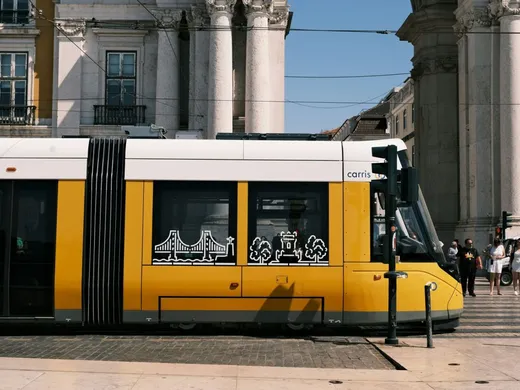 Lisbon launches new night transport services - The Portugal News