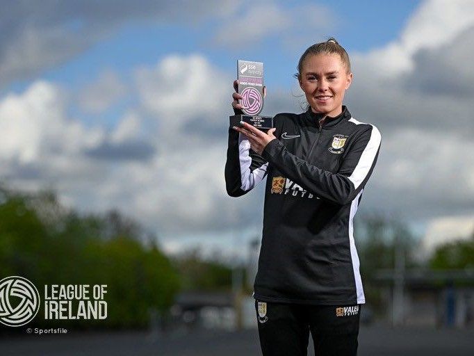 Casey Howe Wins Player of The Month - The Portugal News