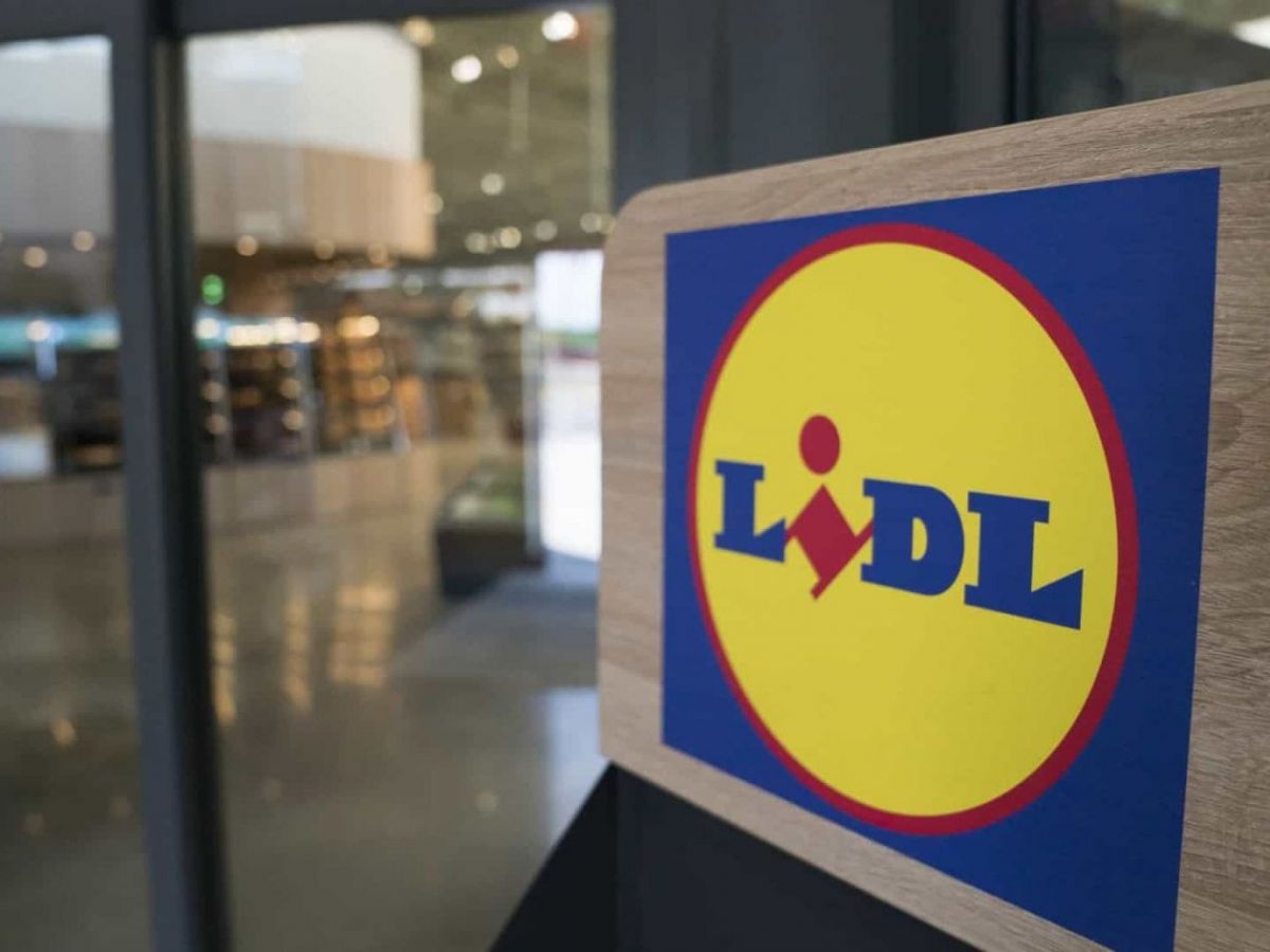 Lidl opens largest store in Northern Ireland - The Ireland News