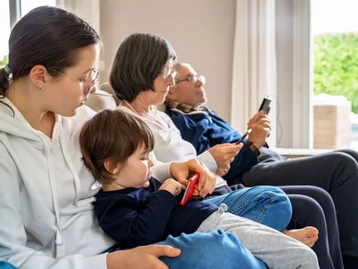 New mobile phone charge rules come in today - The Portugal News