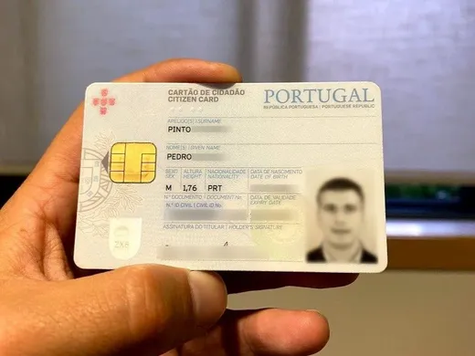 No need for early ID card renewal - The Portugal News